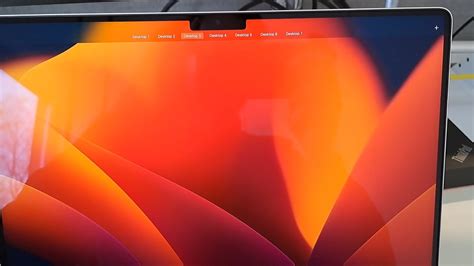 M2 14 Inches Issue Appearing All The Time When Switch Desktops Rmacbookpro