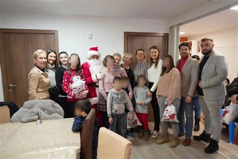 Maksim Dimitrievski On Linkedin По повод Новогодишните празници денеска од името на општина
