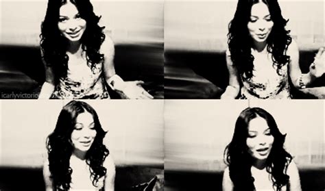 Miranda Cosgrove Gifs Page Wifflegif