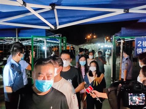 上海松江有庐公寓今晨降为低风险地区 527名居民解除隔离 浦东新区