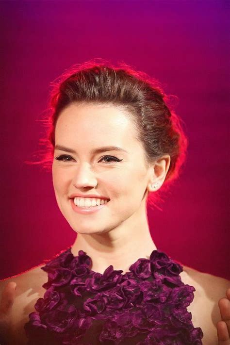 She S So Cute Scrolller