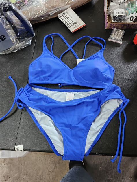 Size M Cupshe Women Swimsuit Bikini Set Two Piece Bathing Suit Criss