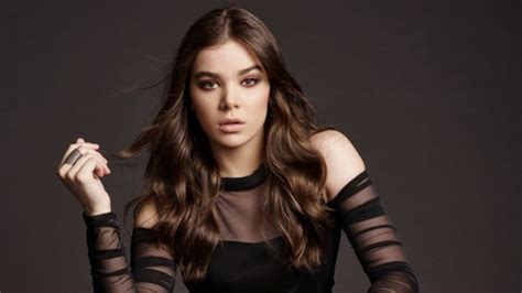和訳 Wrong Direction Hailee Steinfeldヘイリー・スタインフェルド 英語歌詞・和訳歌詞 英語勉強