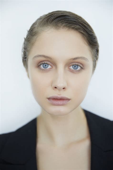 Tw Pornstars Amelie Lou Twitter Am Jul