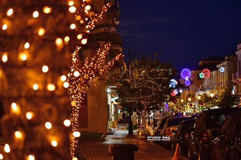Βάζει τα γιορτινά του το Ναύπλιο για να υποδεχθεί τα Χριστούγεννα