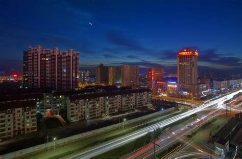 河南省最有望“合并”的两个县市，相距仅2公里，已经实现同城化义马市