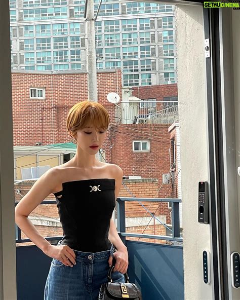 Actress Go Joon Hee Hd Instagram Photos And Wallpapers June 2024 Gethu Cinema