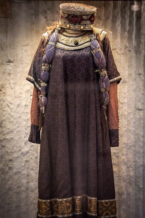 Блясък и величие Средновековна България в българските исторически филми Национален