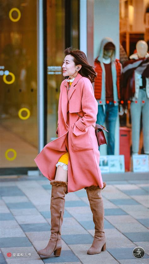 将近期的时尚潮流元素熟记于心，你也能够成为抢眼的时髦女郎