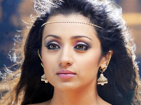 Trisha Krishnan Hd Wallpapers ~ Hd Pictures Wallpapers