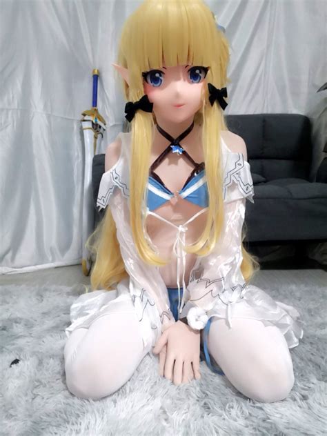小雨丶 On Twitter 鸭子坐大挑战！哎嘿，虽然最近变胖了，但鸭子坐还是没问题的啦！ ٩ˊωˋو （拍照的时候是生病状态，可把