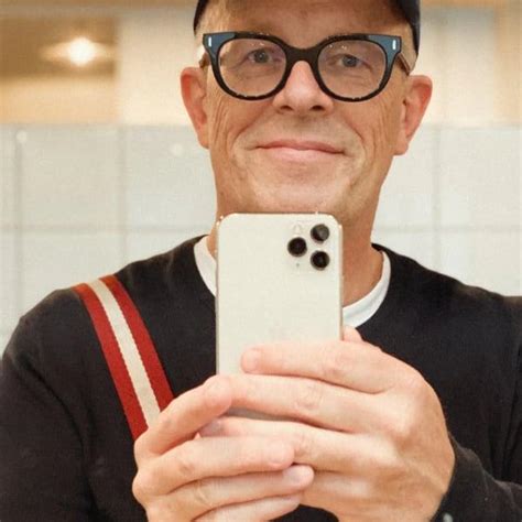 Epson R D1 Photos — Glass