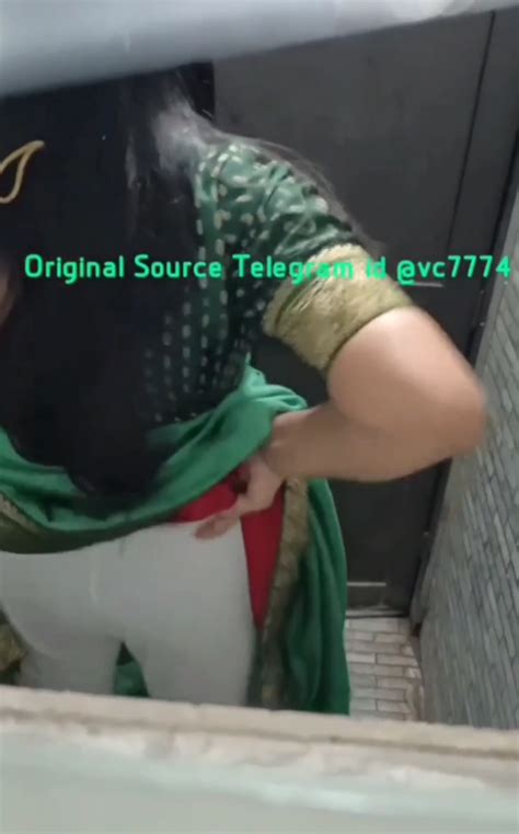 Hot Lady Piss Spy ThisVid Com