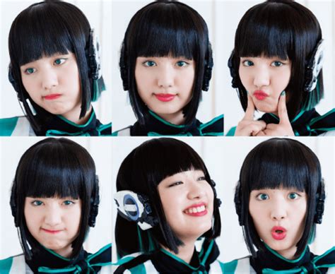 《假面骑士01》伊兹表情包上线，表情呆萌可爱，粉丝：哪里能买到 搜狐大视野 搜狐新闻