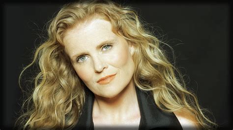 배경 화면 얼굴 초상화 금발의 긴 머리 수퍼 모델 빛 소녀 아름다움 말뿐인 헤어 스타일 인물 사진 사진 촬영 갈색 머리 인간의 머리 색깔 머리