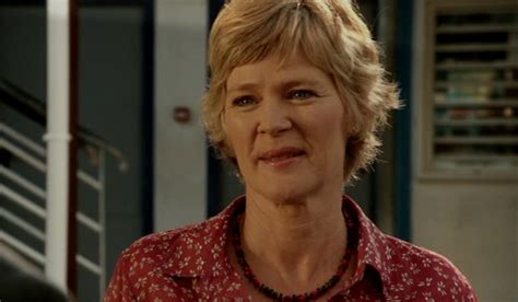 Molly Kerr Death In Paradise Wiki Fandom