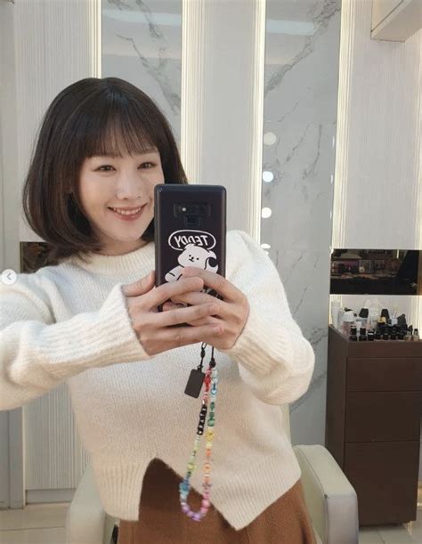 하하♥ 별 단발 변신하니 막내딸 판박이…시그니처 윙크도 붕어빵 네이트 연예