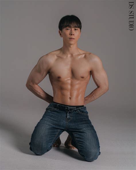 일반인 남자 바디프로필 남자 바프 컨셉 남자 바디프로필 컨셉 추천 서울 디에스 스튜디오 남자 바디프로필 준비과정 바프