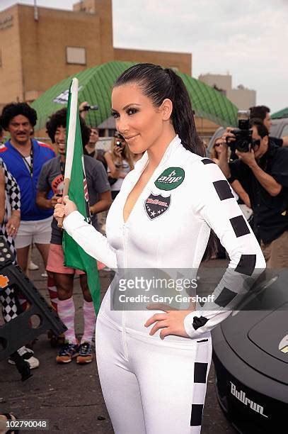 112 Kim Kardashian Kicks Off The 2010 Amp Energy Bullrun Rally Stock