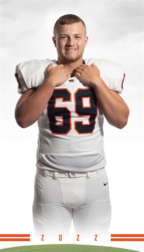 Priebe One Of 11 Missouri Football Honorees For Volunteerism Republic Tiger Sports