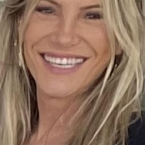 Hoje Enquanto O Sol Se Despede Do Dia E Pinta O Céu Com Suas Cores Quentes Lembre Se De Que