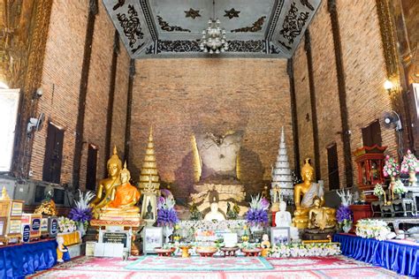 วัดพระธาตุผาเงา โครงการพัฒนาสื่อมัลติมีเดียเพื่อส่งเสริมการท่องเที่ยวเชิงวัฒนธรรมผ่านวัดในสกุล