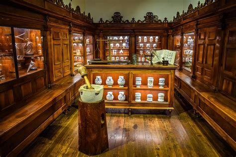 Choosing Antique Display Cabinets Style Functionality And Tips Watch