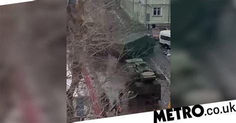 Watch Russia Appears To Be Gearing Up Its Air Defences In Moscow