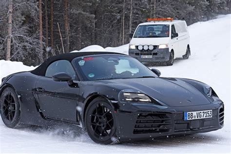 “비주얼 확 바꿨다고 ” 전기 포르쉐 박스터 2025년형 네이트뷰