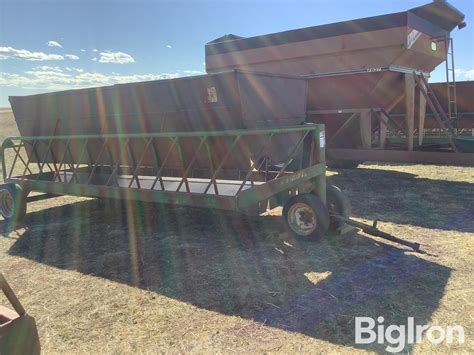 Si Feeders Feeder Trailer Bigiron Auctions Si Feeders Feeder Trailer Bigiron Auctions