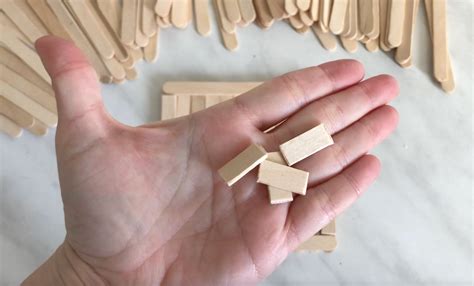 Из деревянных палочек для мороженого делаю необычную тарелку для