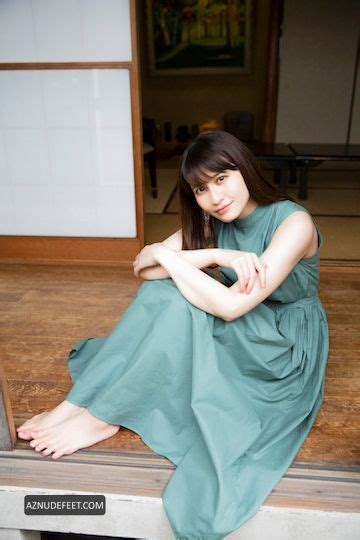 Megumi Nakajima Feet Aznudefeet