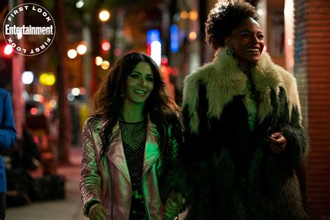 Get Your First Look At Netflix S Raunchy New Drama Sex Life