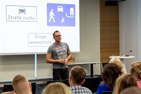 O Nas Bezpieczeństwo I Oszczędności Na Drogach