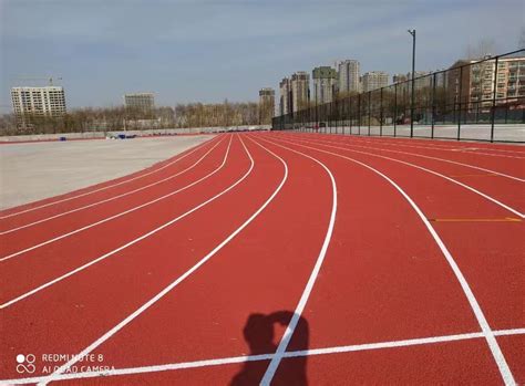 透气型塑胶跑道沧州恒翔体育设施工程有限公司