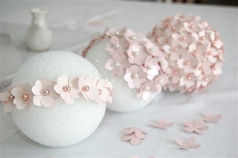 Flower Kissing Balls” Are Gorgeous Floral Decorations At Parties And Weddings