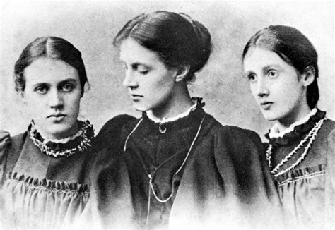 Virginia Woolfs Best Quotes On Love Literature And Feminism