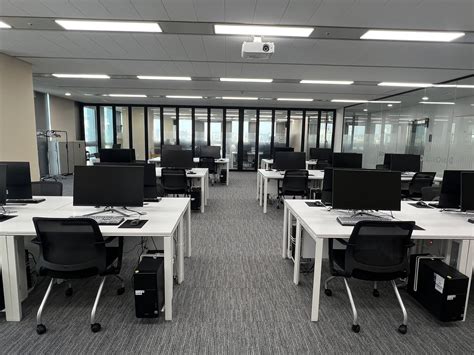 중진공 2025 스타트업 Ai 기술 인력 양성 이어드림 스쿨 5기 일정 가격 후기 국비지원 정보 부트텐트 부트텐트