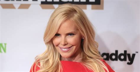 Gena Lee Nolin Height Weight Measurements Age Biography