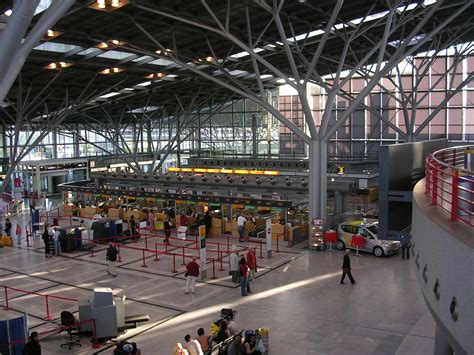 Flughafen Terminal 1 Stuttgart Schako Deutschland