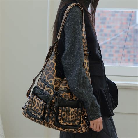 틸데서울 빈티지 레오파드 투웨이 백