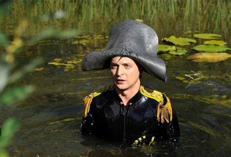 Создать мем зе наполеон владимир зеленский в роли наполеона зеленский в роли наполеона