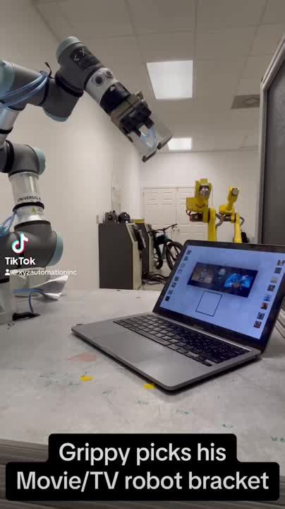 Xyz Automation Inc On Linkedin Fyp Robot Robotics Automation Bracket Fun Droid
