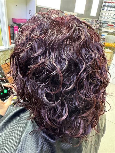 Эмчилгээний Бүсгүйчүүдээ наашаа анхаарлаа хандуулаарай сүпер дүпер хямдрал зарлалаа шүү Зүгээр