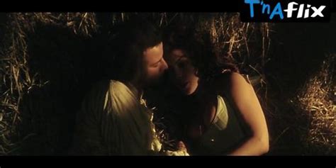 Deborah Kara Unger Butt Breasts Scene In Highlander Iii Tnaflix Com