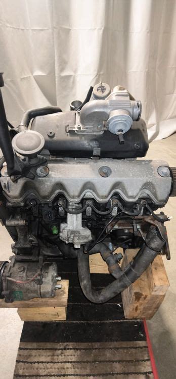 Vw T4 2 5 Tdi Motor Acv 102 Ps Motor Nummer 2 Comprare Su Ricardo
