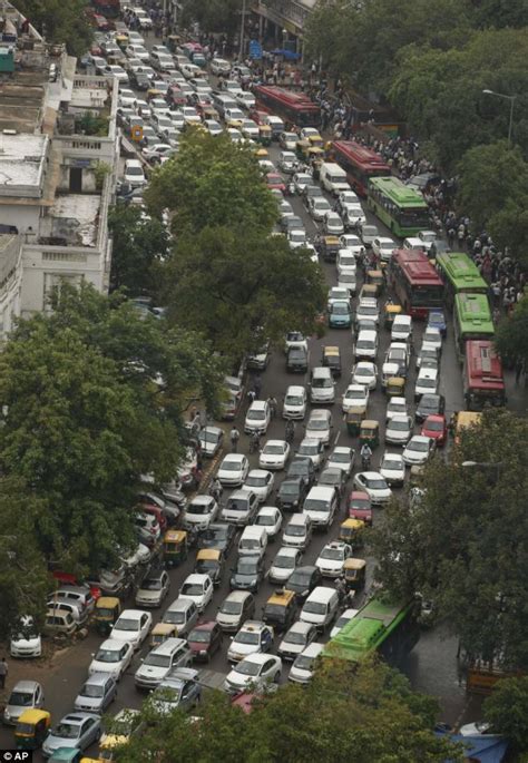 India S Power Grid Fails For Second Day Running As Over Million People Endure Blackout