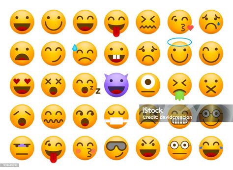 흰색 바탕에 귀여운 이모티콘 세트입니다 격리 된 벡터 일러스트 레이 션 사람 얼굴에 대한 스톡 벡터 아트 및 기타 이미지 사람 얼굴 아이콘 Brand Name