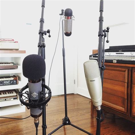 Moby Trying Out A New Mic Set Up Photos Moby