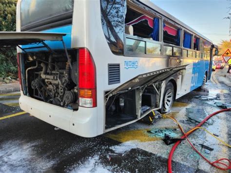 제주 출근길 달리던 버스서 화재…승객 20명 전원 대피 파이낸셜뉴스